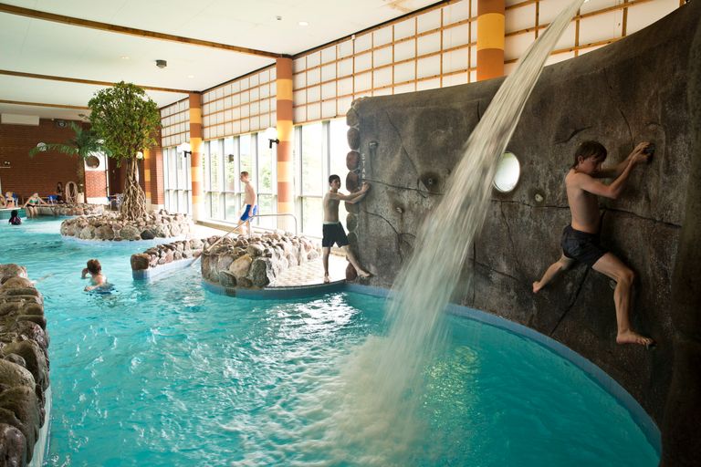 Besök oss på Centralbadet – Medley