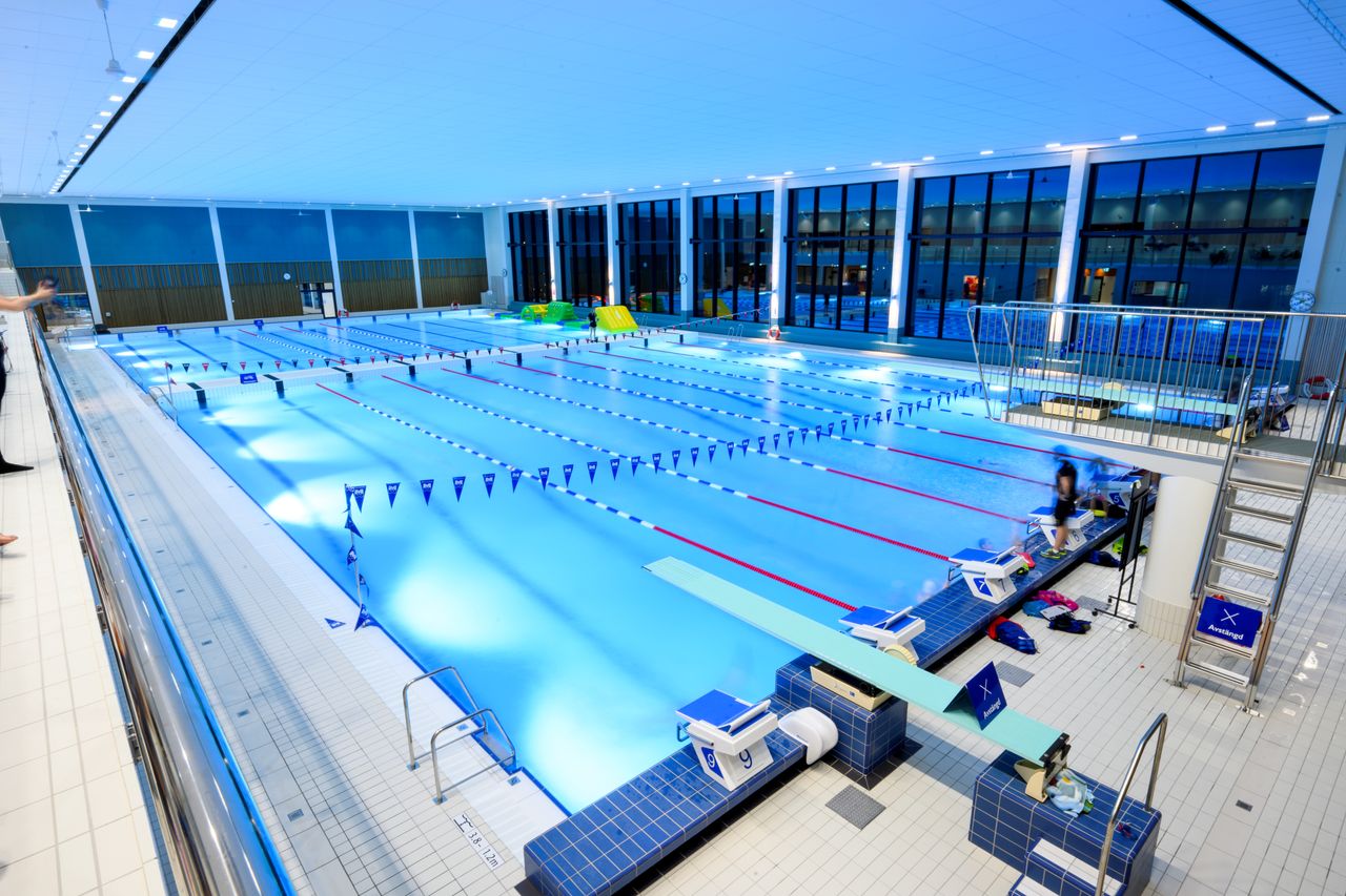 Besök oss på Täby simhall – Medley