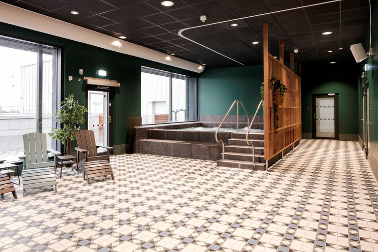 Relax på Harjagersbadet, Bad, Gym & Relax i Kävlinge – Medley