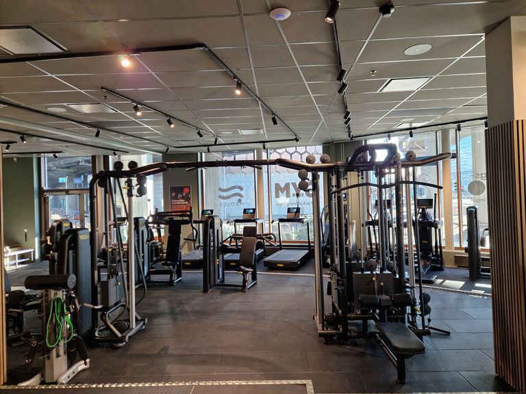 Gym i Solna Simhall – Medley